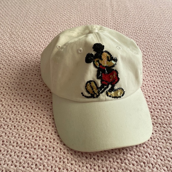 Disney | Accessories | Walt Disney World White Mickey Mouse Sequence ...